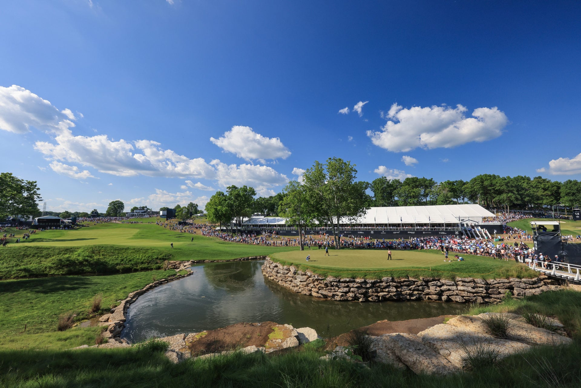 Former major winner actually had a golf Youtuber caddying for him at ...