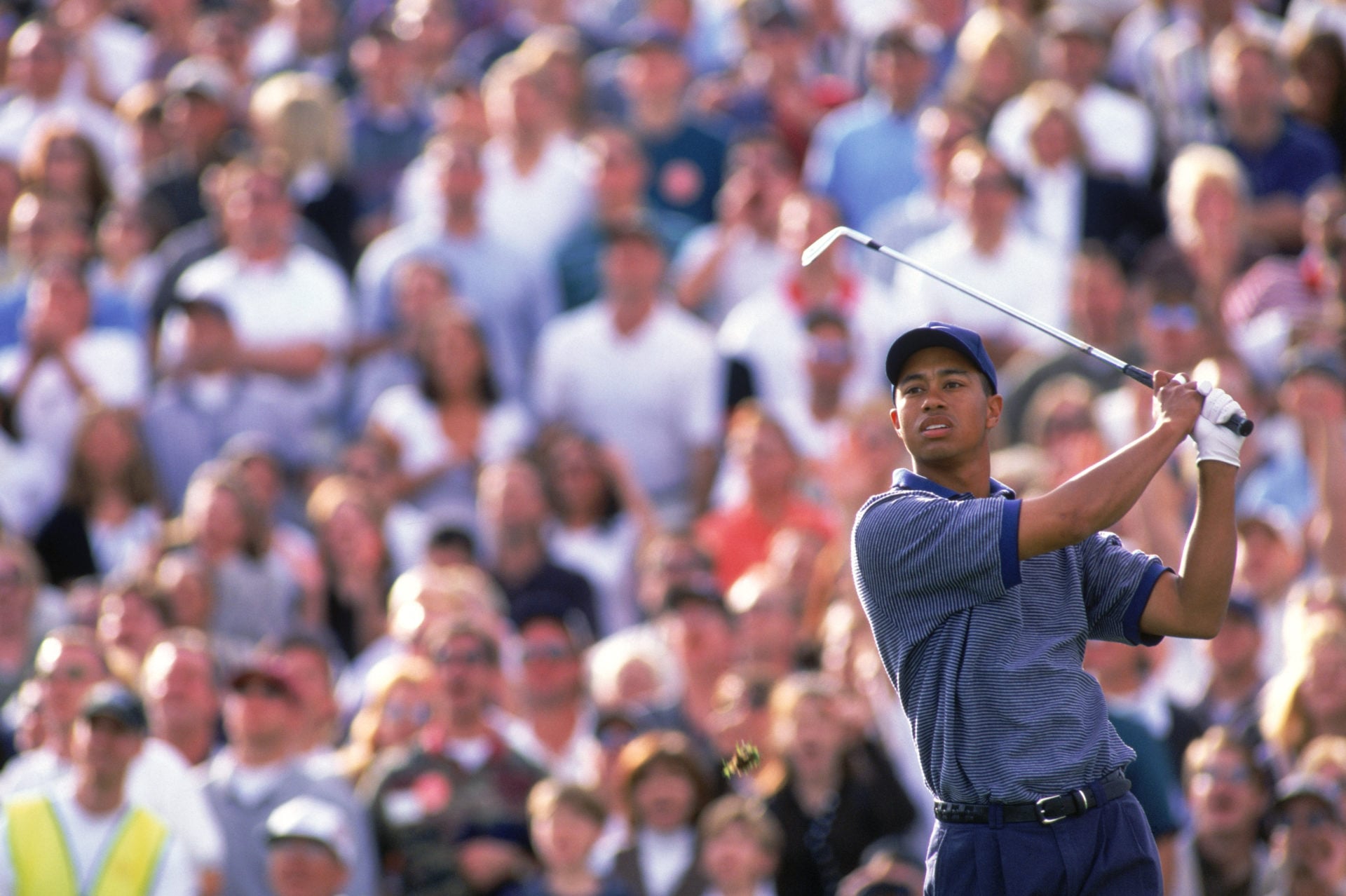Watch the Tiger Woods shot at the WM Phoenix Open that has been ...