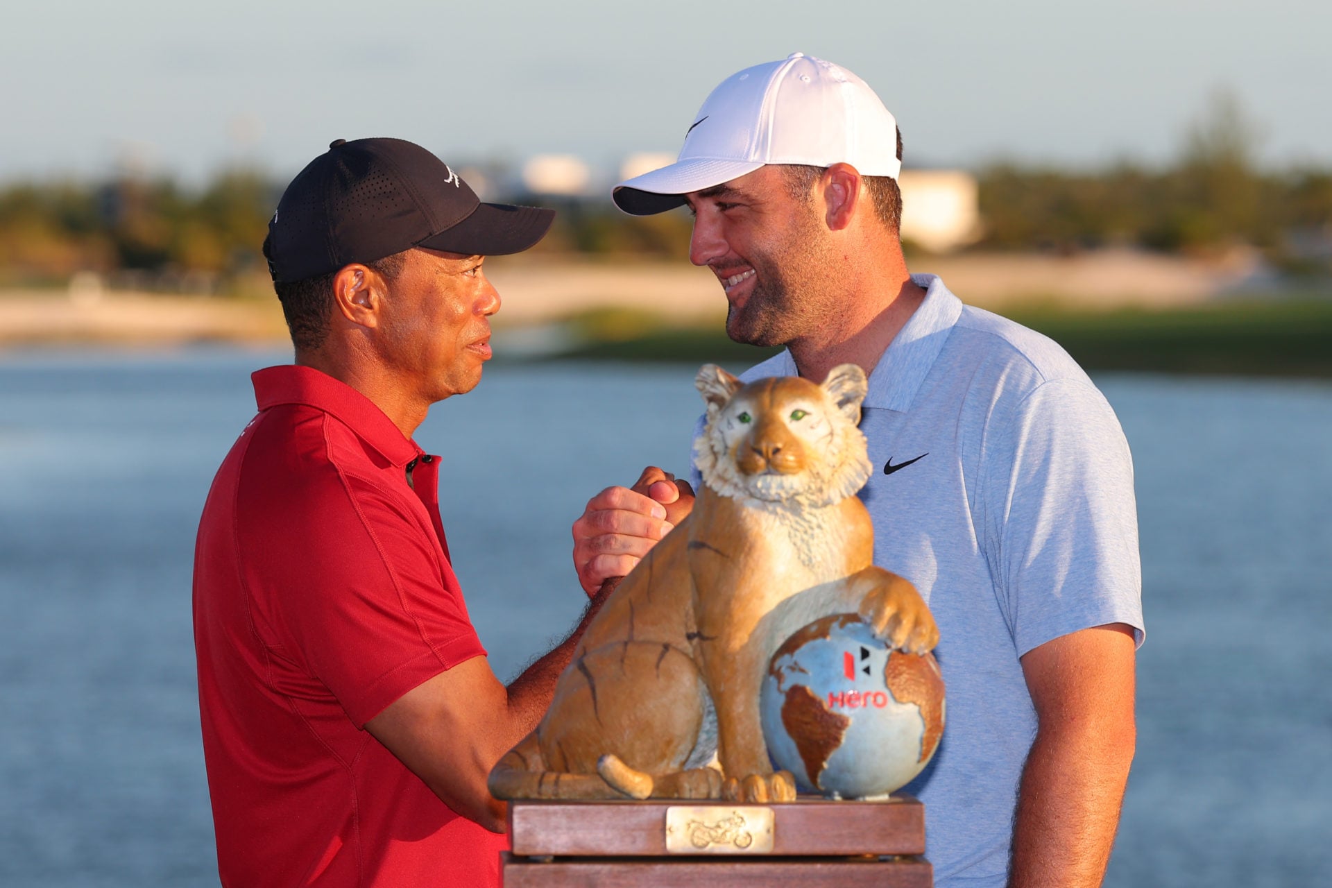 Scottie Scheffler's caddie picks the part of his game that's on Tiger ...