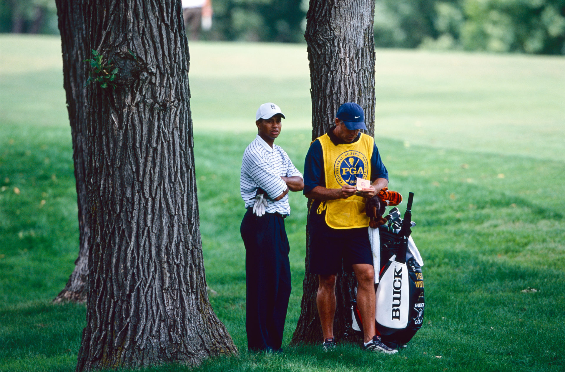 The 'unbelievable' shot which Tiger Woods hit in 2002 which he ...