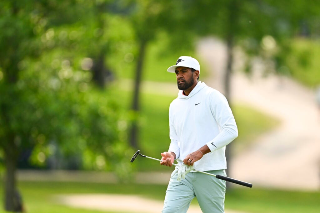 Golf fans fear for Tony Finau after 'sad' video emerges from The ...